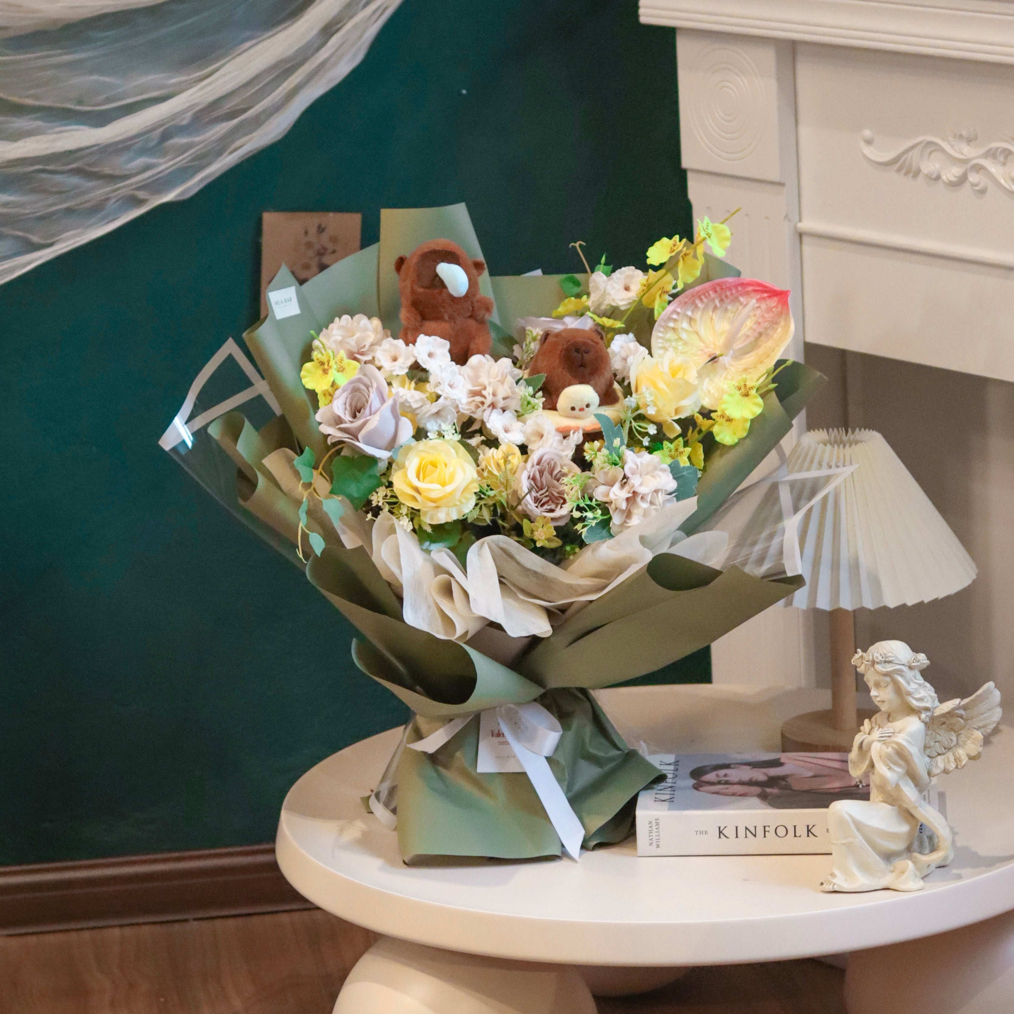 Capybara Team | Hua Bar Flower