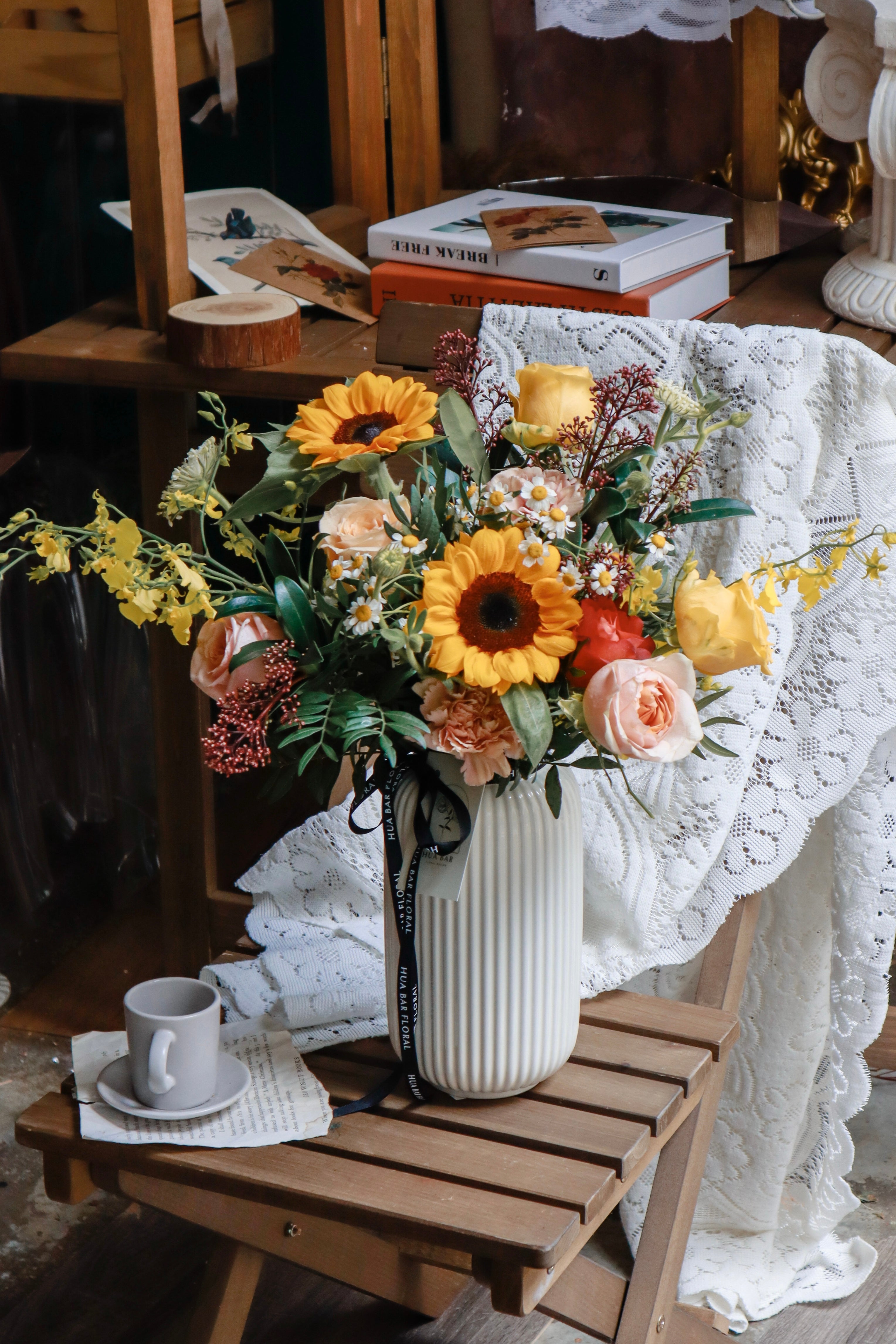 Emily | Hua Bar Flower